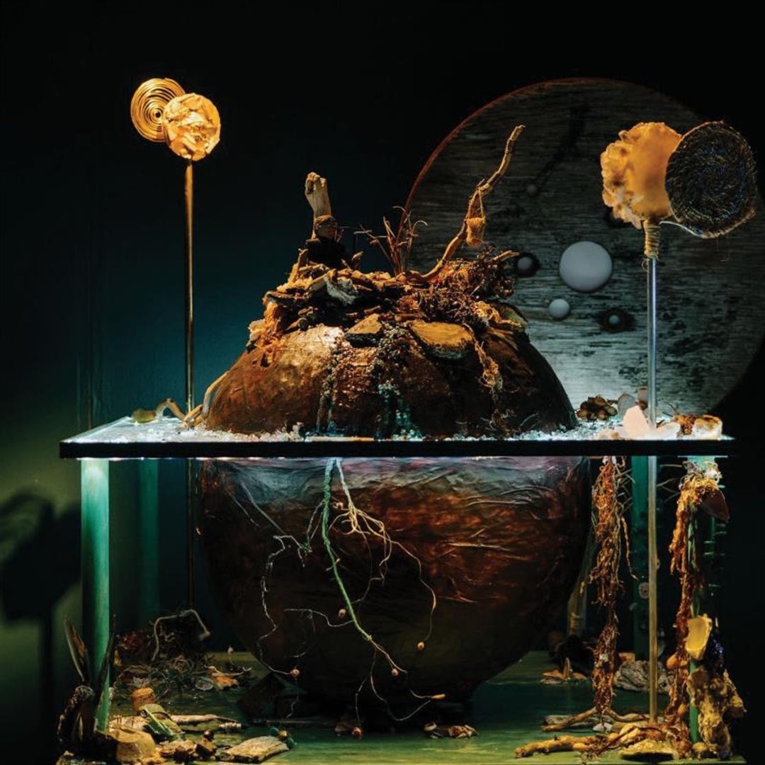 Apologue Isle BurnieArts